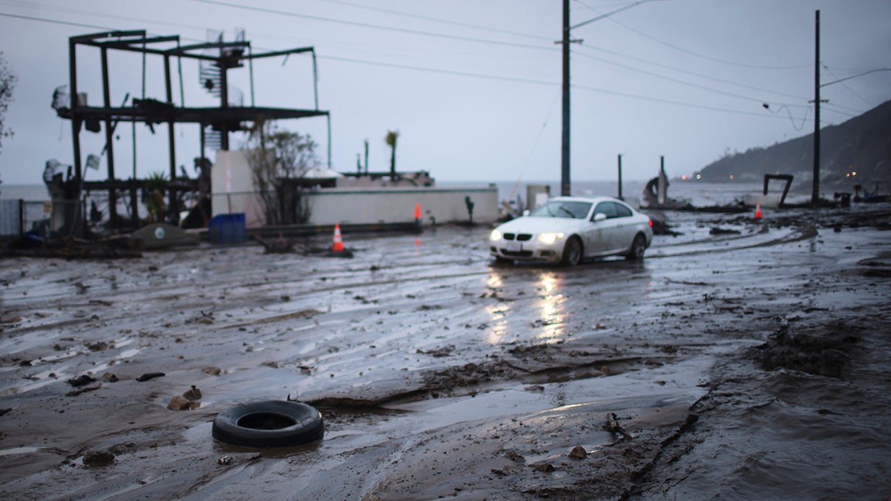 Mudslides, Debris Flows In Altadena, Pacific Palisades, California ...