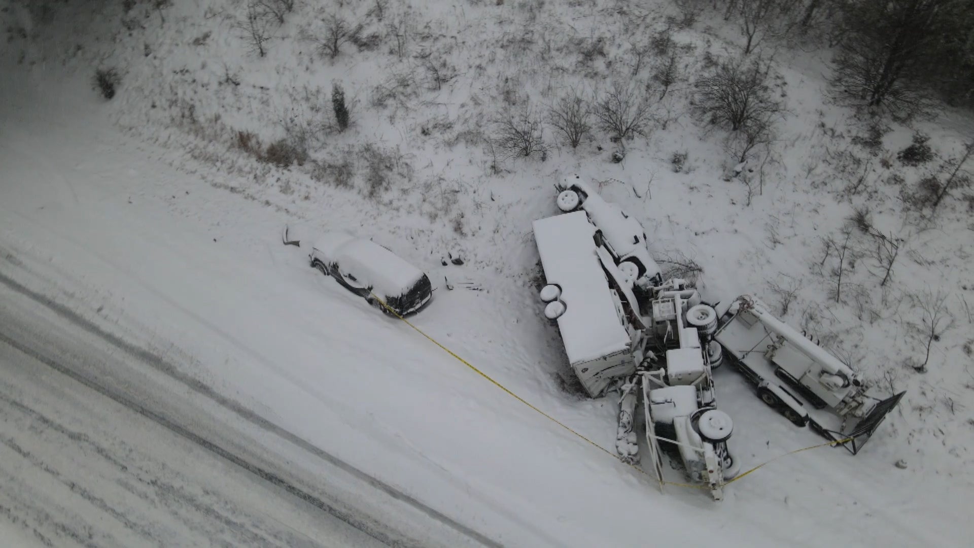 Snow In Kansas Today Over 700 Flights Canceled For Midwest Snowstorm