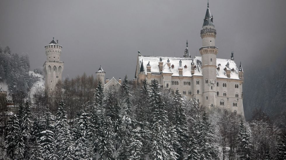Most Beautiful Snow-Covered Castles (PHOTOS) | Weather.com