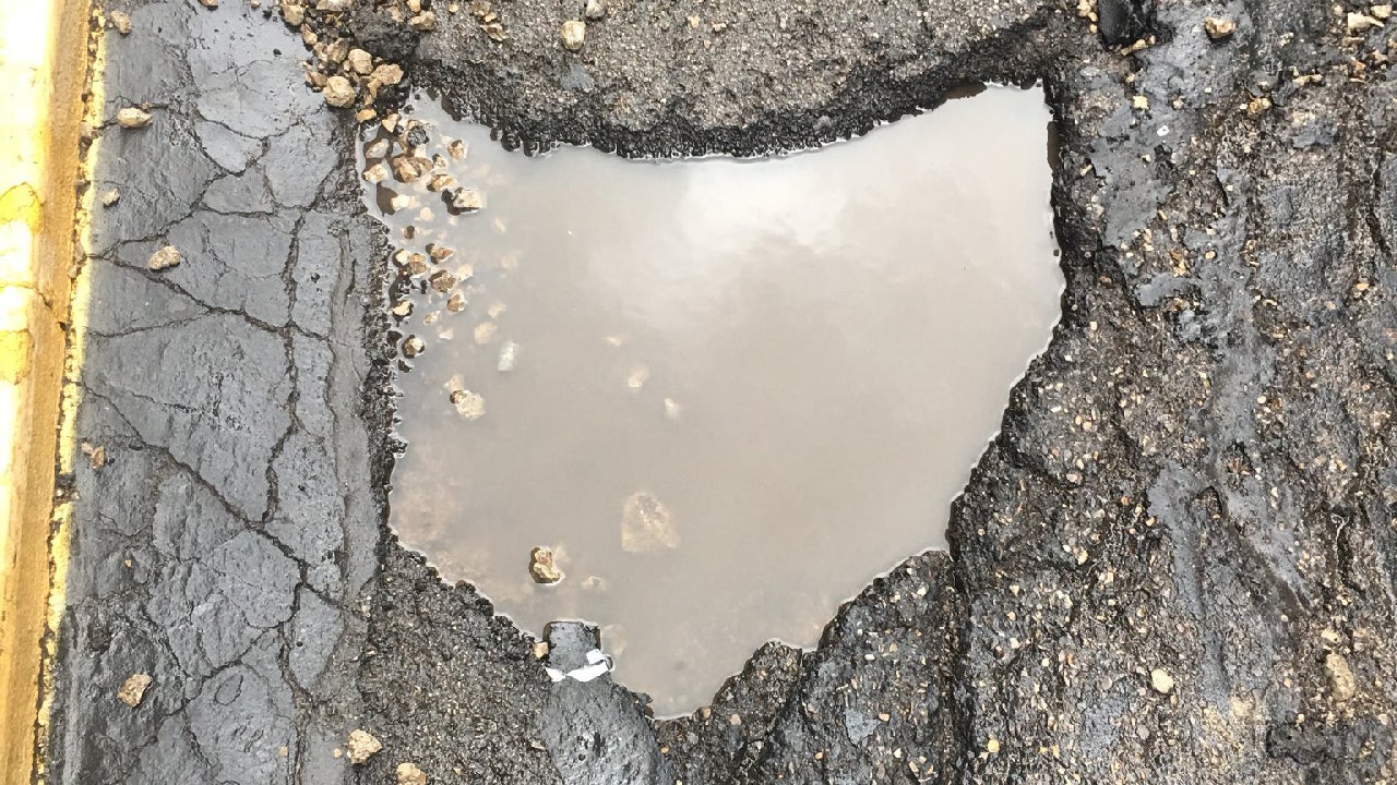 Ohio-Shaped Pothole Near Columbus Becomes Iconic Image of Long, Frigid ...