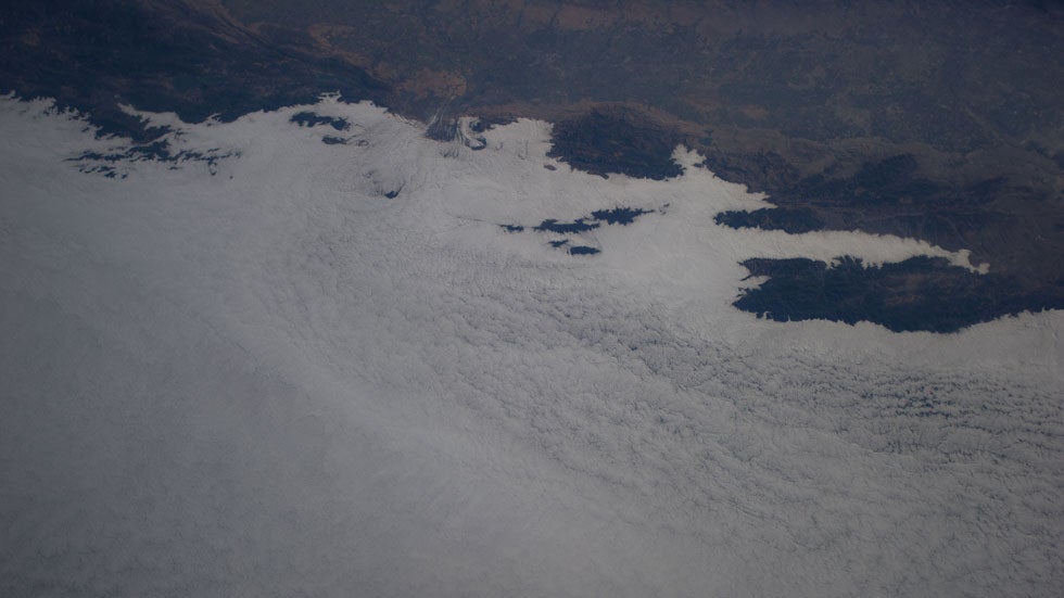 Undulatus Asperatus Clouds Provide Striking View of Above | The Weather ...