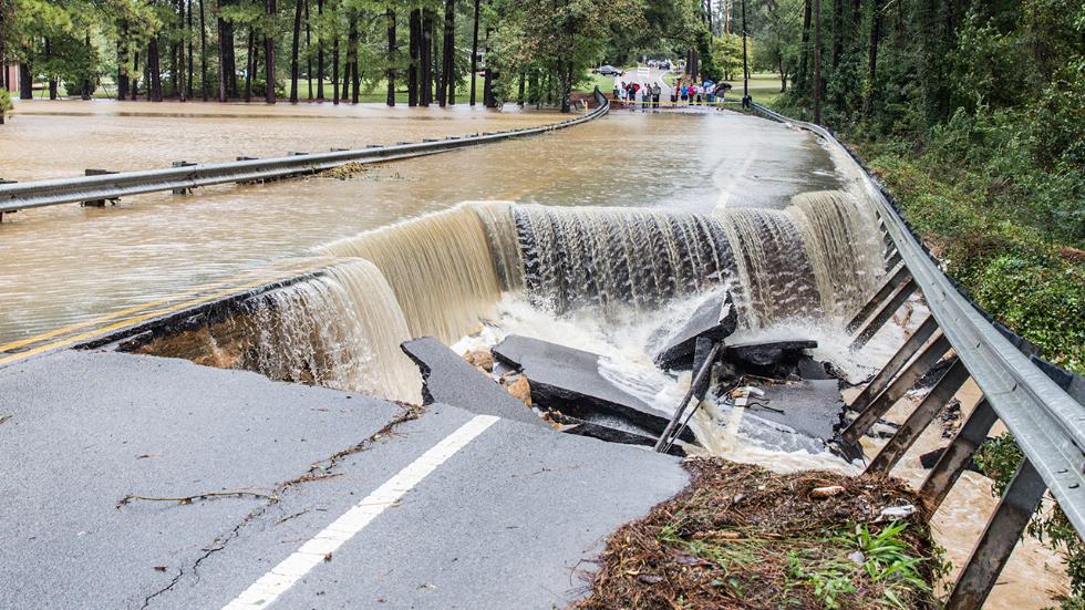 10 Jaw-Dropping Images from the Historic East Coast Flooding | The ...