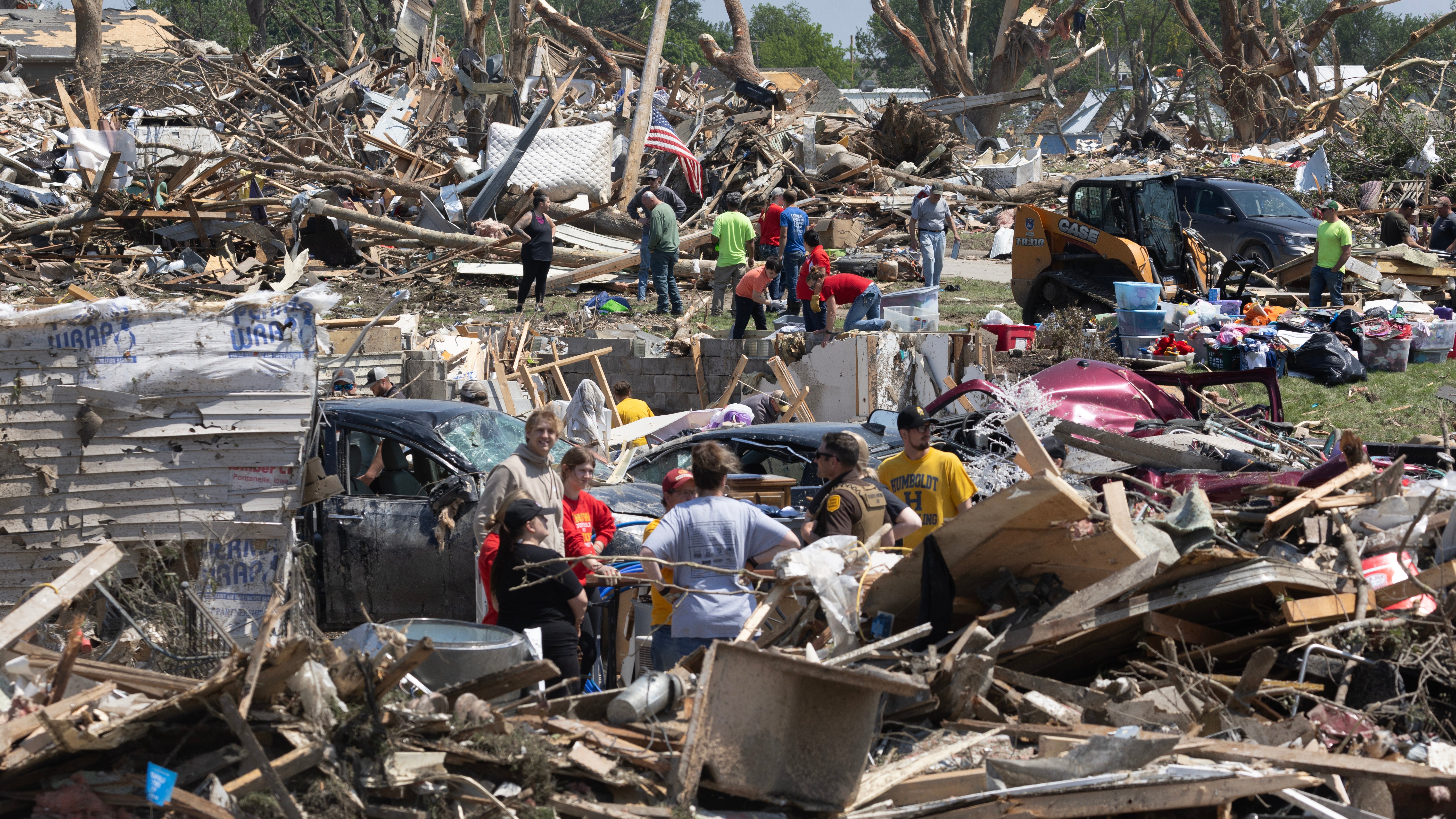 5 Dead, At Least 35 Hurt Following Iowa Tornadoes; Greenfield Twister ...