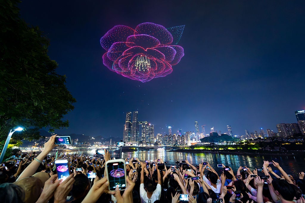 Chinese Drone Show Sets Guinness World Record | Weather.com