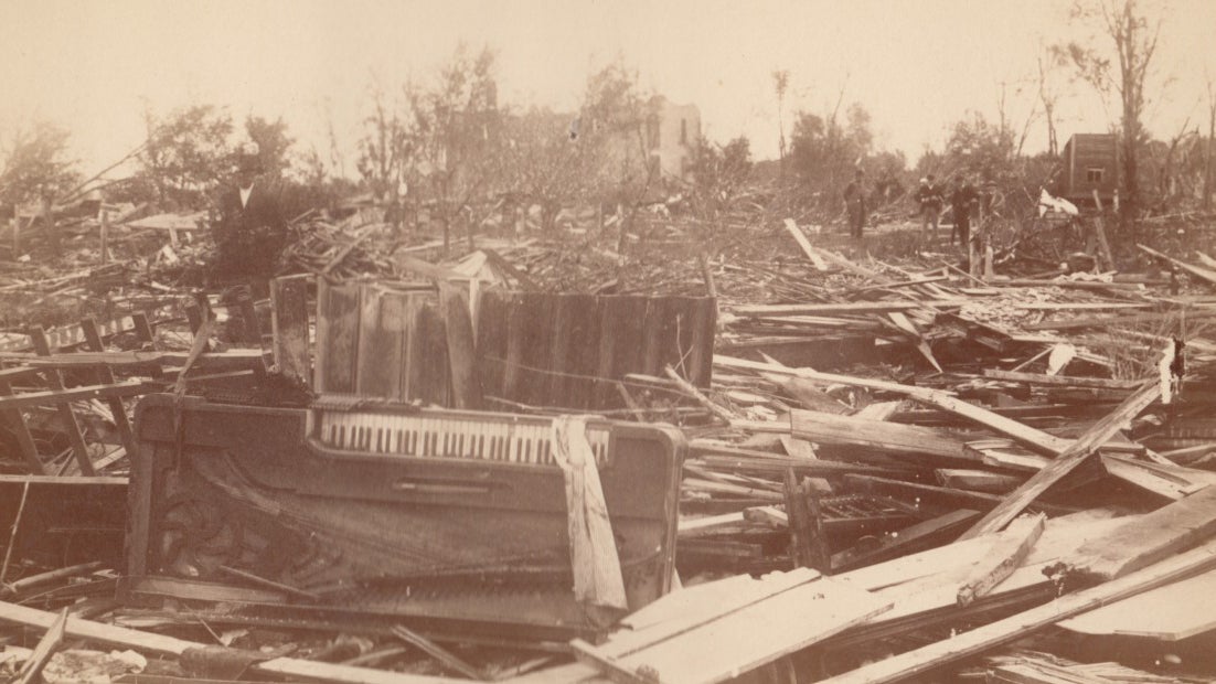 On This Date: F5 Tornado Roared Through An Iowa College | Weather.com