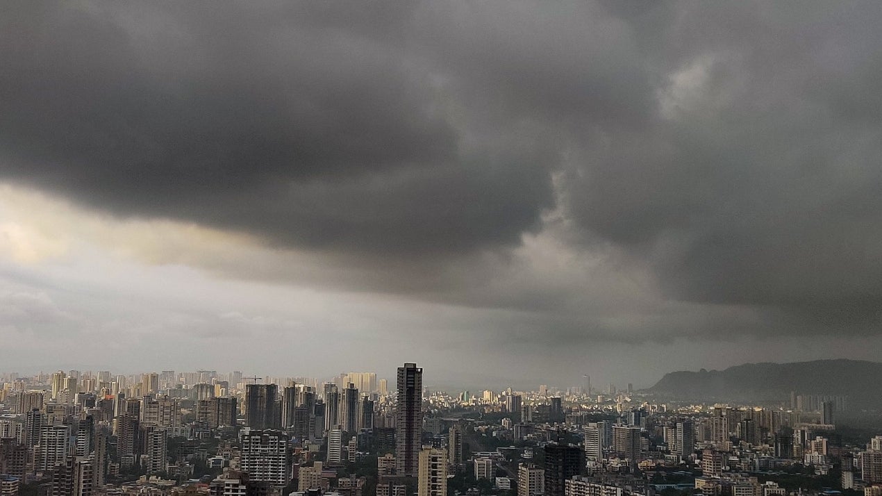 Mumbai’s Moody Monsoon in Pictures: The City of Dreams’ Season So Far ...