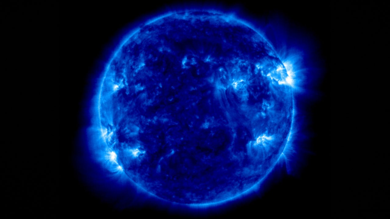 Nasa Sunspots Fast Growing