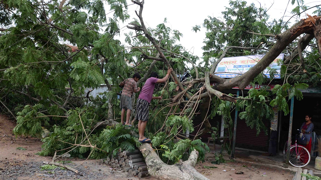 India Severe Storms Kill 42, Injure More Than 100 | The Weather Channel