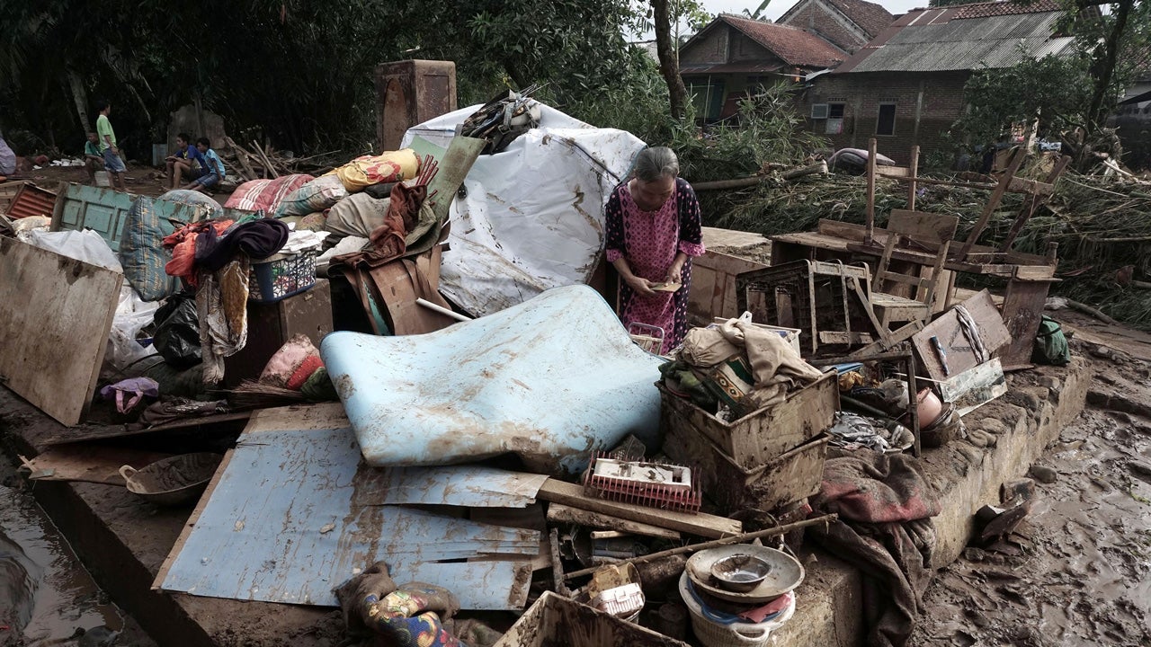 Death Toll Rises in Indonesia Landslides, Flooding | The Weather Channel