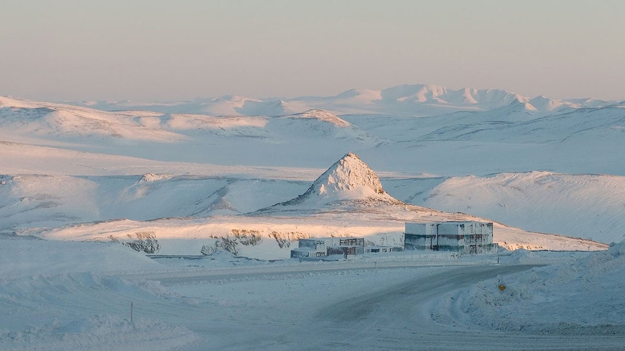 PHOTOS: Frozen Kupol, the Isolated Siberian Gold Mine | The Weather ...