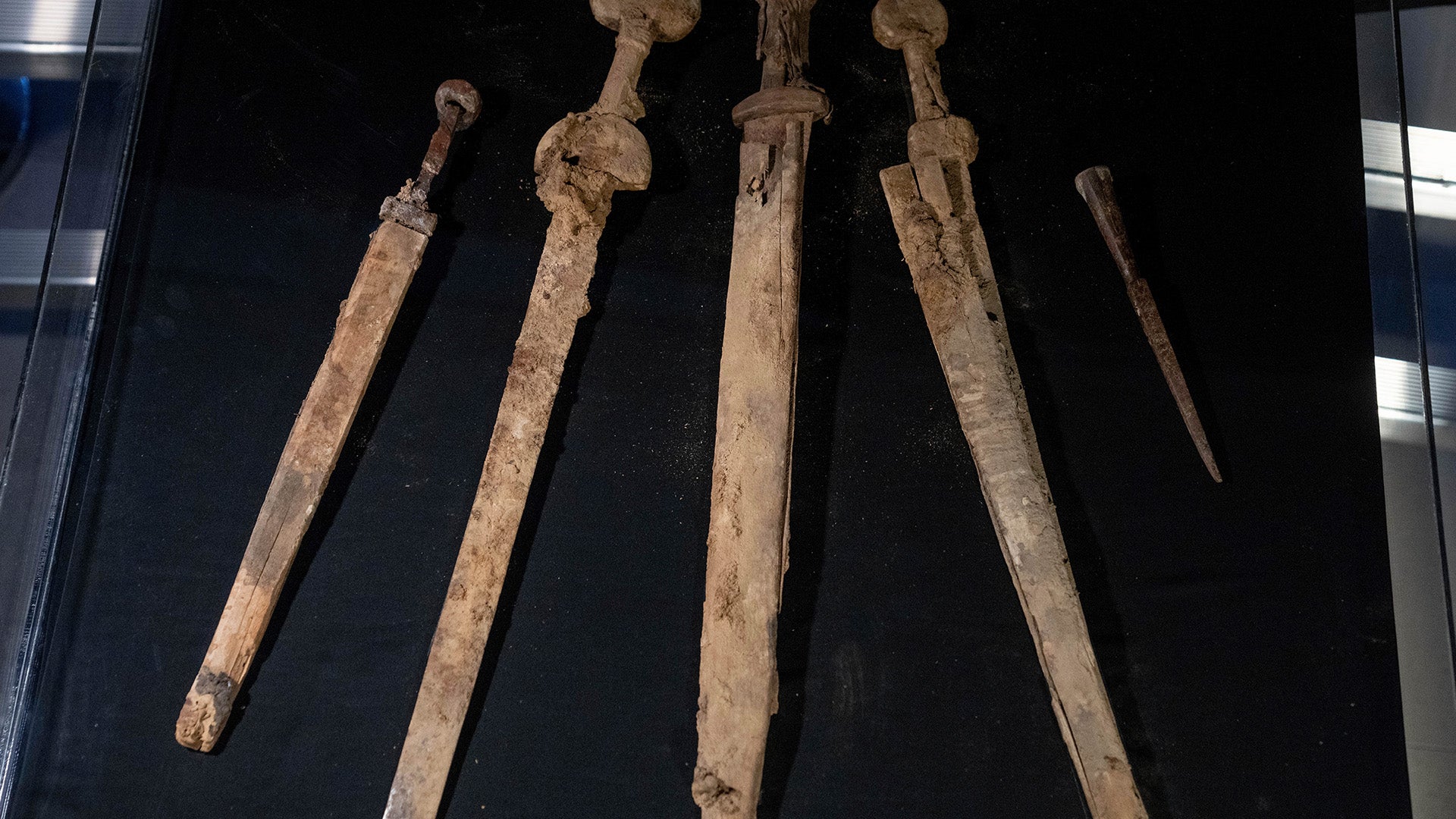 Roman Sword Artifacts The Abingdon Sword: A Saxon Legacy In Oxford And