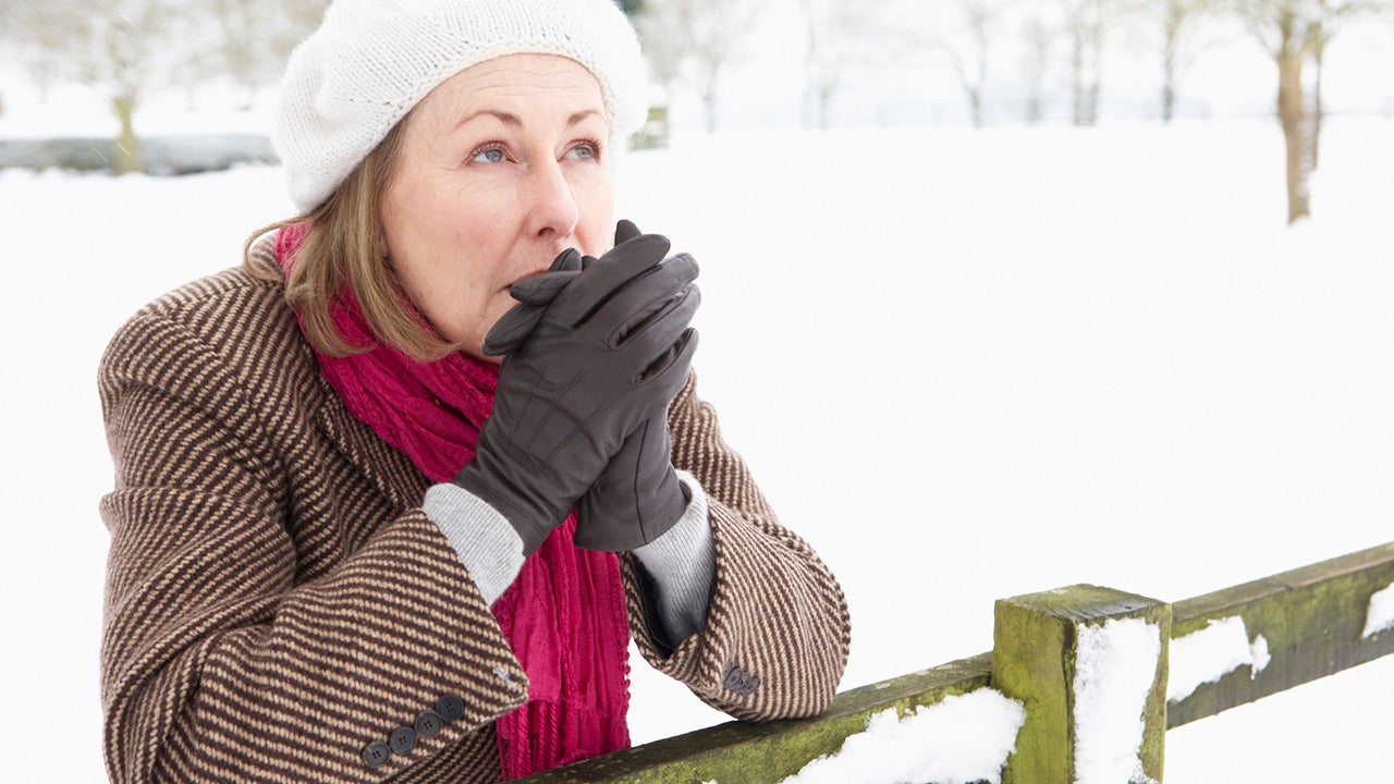 9 Reasons Your Hands Always Feel Cold | The Weather Channel