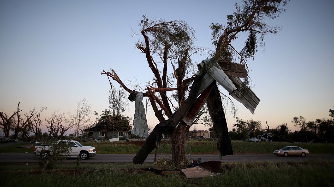 Lessons From a Storm Chaser on How to Stay Safe in Tornado Alley | The ...