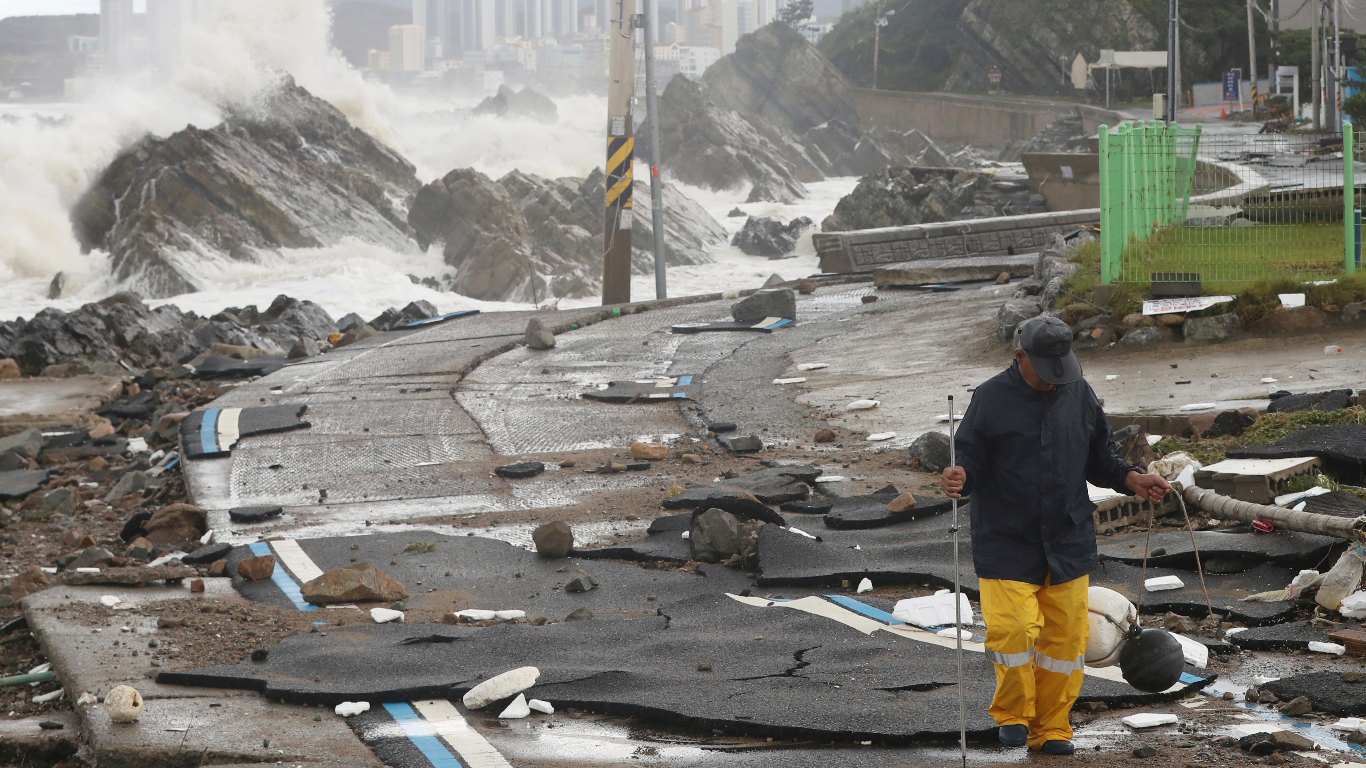 Photos of Typhoon Hinnamnor's Destruction In South Korea | The Weather ...