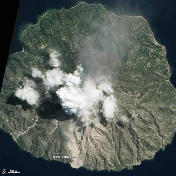 View from Space: Four Volcanoes in March 2013 | Weather.com