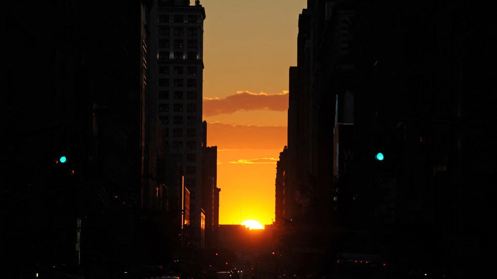 Manhattanhenge Returns: When And Where To Watch NYC's Iconic Spectacle