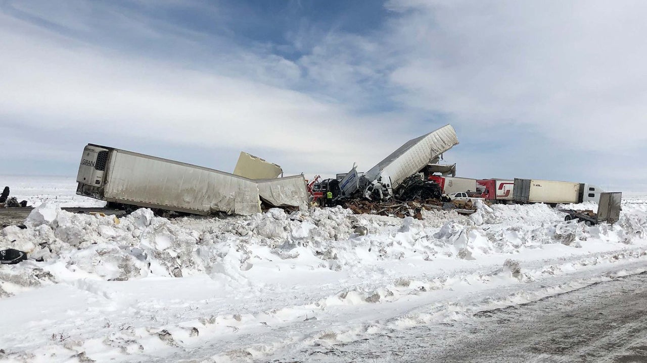 Wyoming s I 80 Shut Until Tuesday After 100 Vehicle Pileup Kills Three